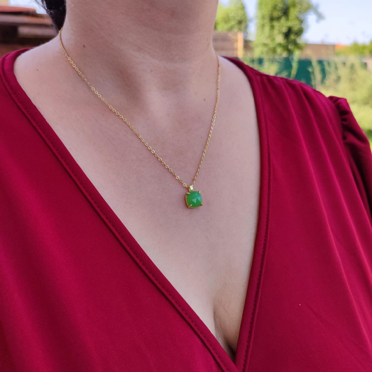 Pierre Jade Verte : Vertus, Propriétés et Utilisation en Lithothérapie